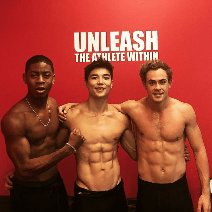 The Buff Cast Of ‘Power Rangers’ Show Off Their Mighty Morphin Gym ...