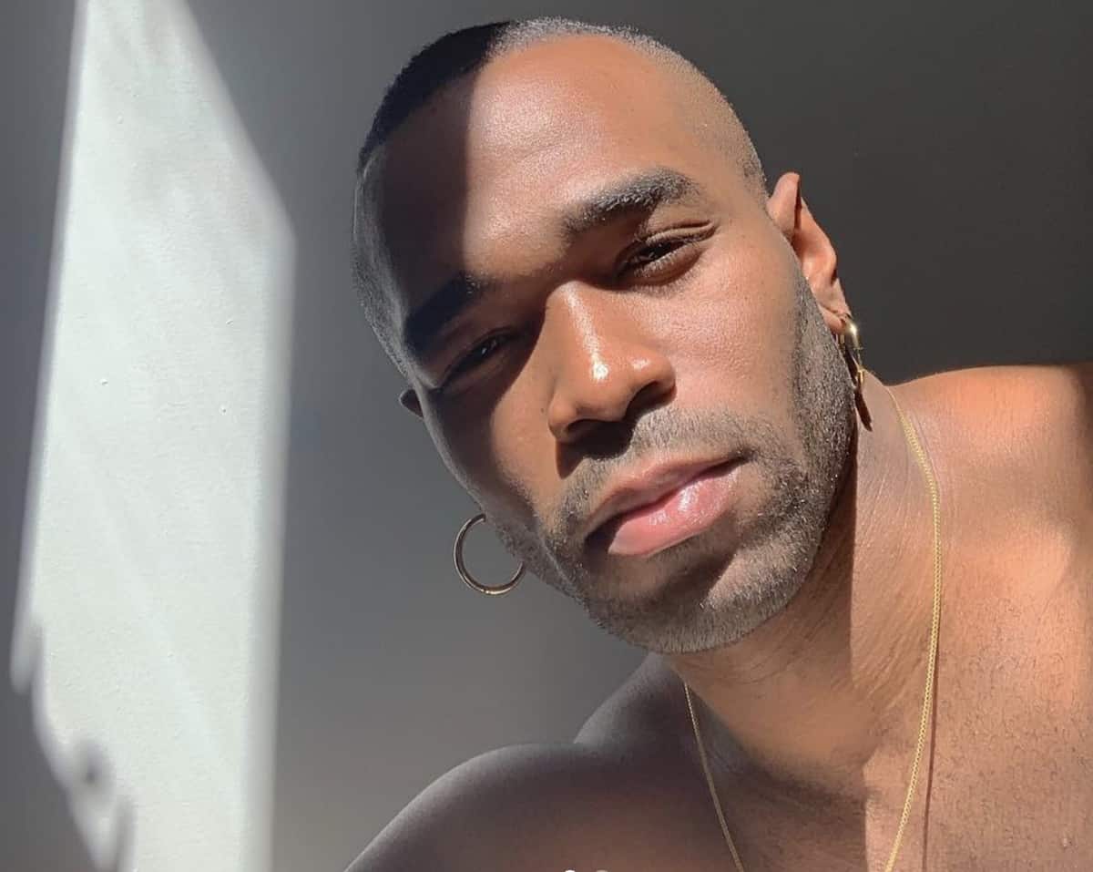 Star Barn, Jorgie, STA Travel, Wrabel, Stacey Abrams, Tyler Henry, Jon ...