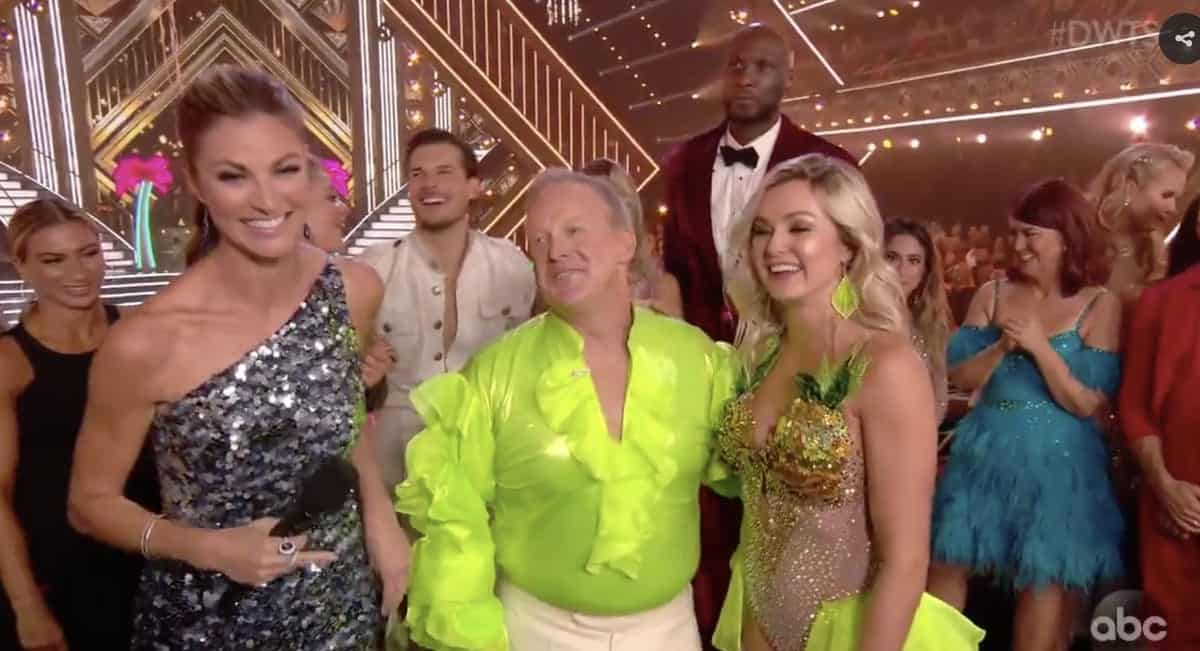 Sean Spicer Makes 'Dancing With The Stars' Debut, Says A Vote For Him ...
