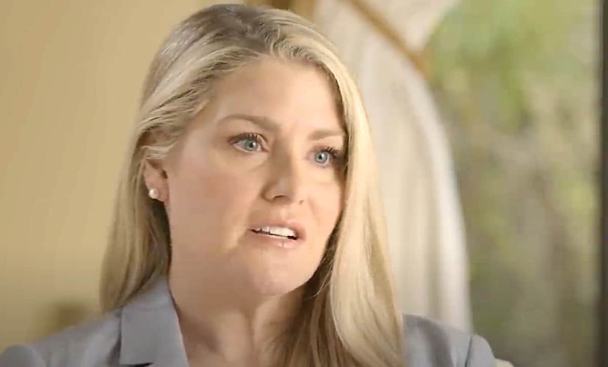 Former Model Says Donald Trump 'Shoved His Tongue Down My Throat' At U ...