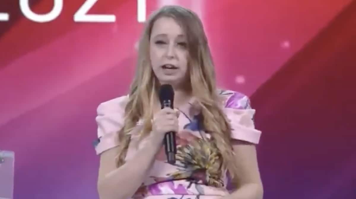 CPAC Attendees Boo Hosts, Scream 'Freedom' When Asked To Wear Masks ...