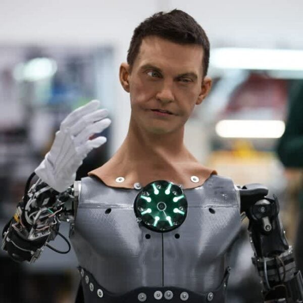 Silicone skin created for next-generation humanoid robots |﻿ LGBT News