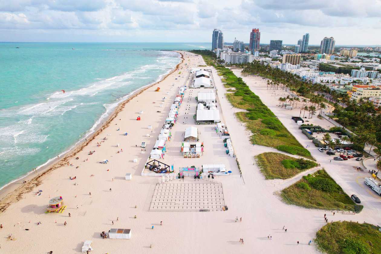 Eat, Love, Miami : A Culinary Journey Through Miami For LGBTQ Foodies ...